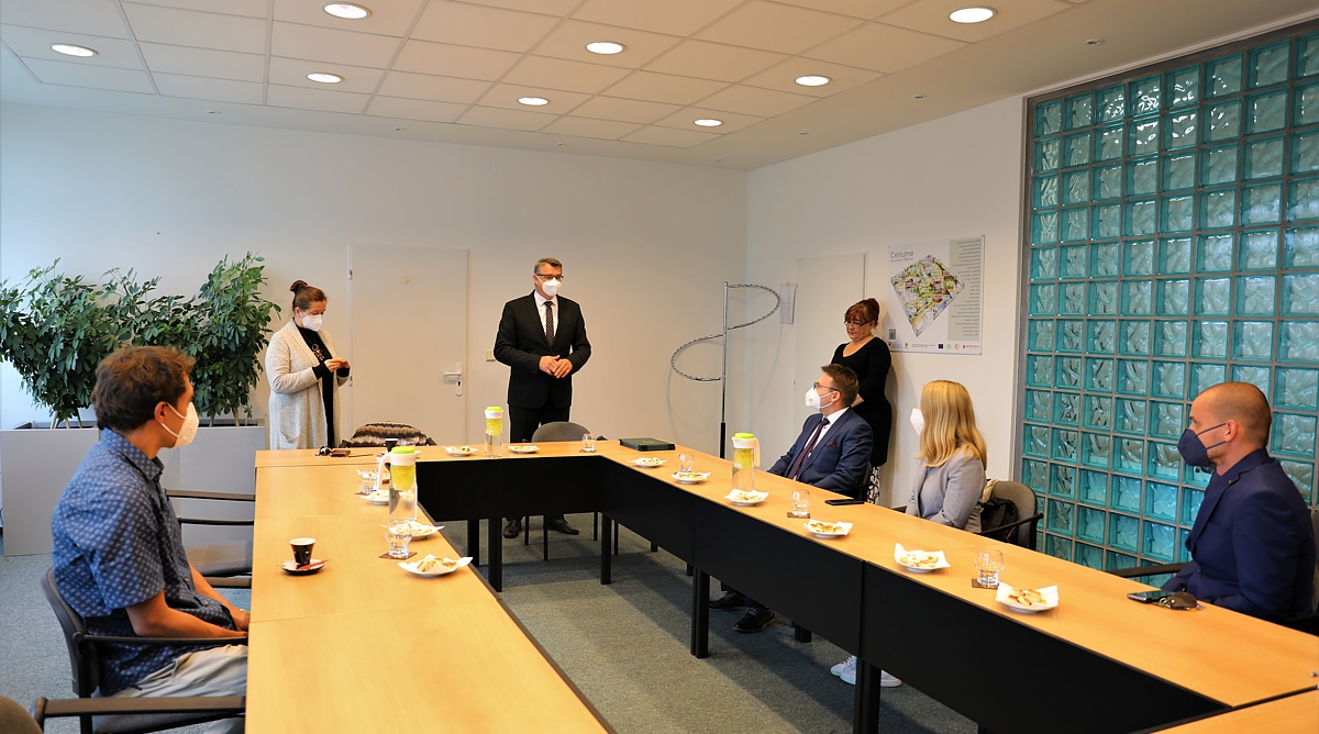 SPU v Nitre: Fakulty odovzdali diplomy absolventom doktorandského ...