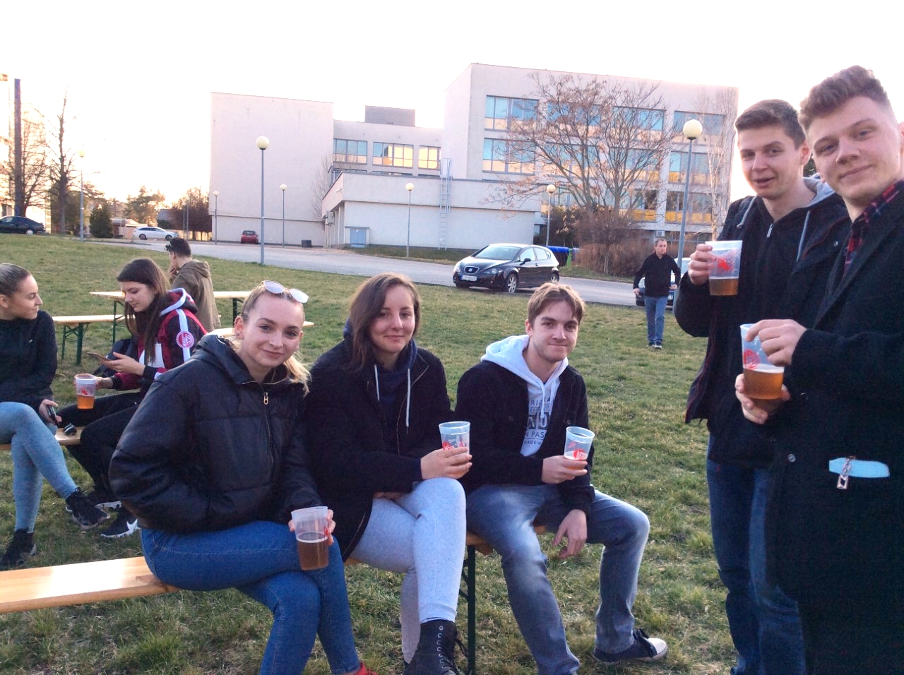 Jarný beh spojili s prezentáciou experimentálnych potravín | SPU Nitra